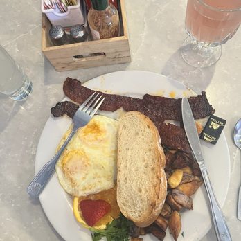 SWEET MAPLE - Updated July 2024 - 7625 Photos & 4870 Reviews - 2101 ...