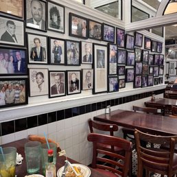 FAMOUS 4TH STREET DELICATESSEN - Updated April 2025 - 1306 Photos & 796 ...