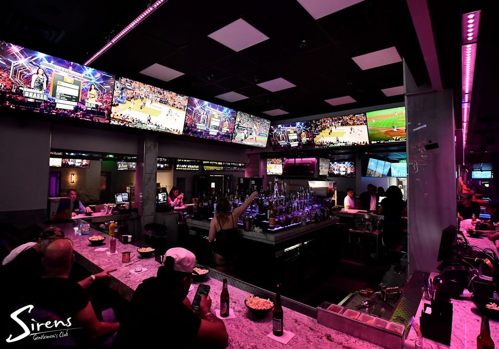 SIRENS - Updated April 2026 - 11 Photos - 6190 Cleveland Ave, Columbus ...