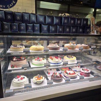 PARIS BAGUETTE - Updated January 2025 - 117 Photos & 50 Reviews - 7855 ...
