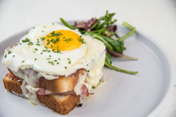 YOLKED KITCHEN - Updated November 2025 - 547 Photos & 208 Reviews ...