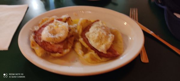 MAD MANGO CAFE - Updated March 2025 - 37 Photos & 81 Reviews - 551 ...