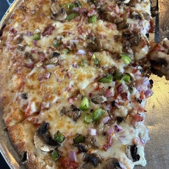BLUE ROCK PIZZA & TAP - Updated August 2025 - 173 Photos & 199 Reviews ...