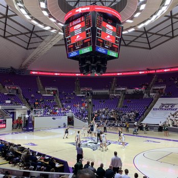 DEE EVENTS CENTER - Updated October 2025 - 23 Photos - 4444 Event ...