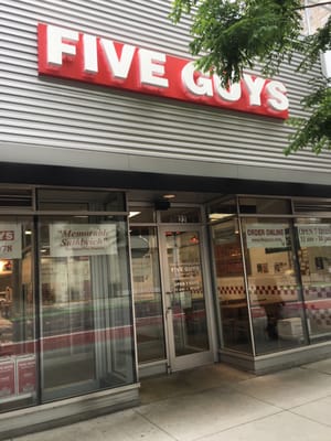 FIVE GUYS - Updated July 2024 - 34 Photos & 36 Reviews - 22 S Clinton ...