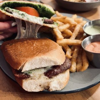 FLAMA LLAMA - Updated May 2024 - 2085 Photos & 2285 Reviews - 4433 ...