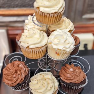 FAM BIZZ | 68 Photos & 31 Reviews | 4235 S Claiborne Ave, New Orleans ...