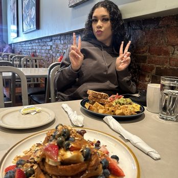 THE PARAMOUNT - Updated June 2024 - 1102 Photos & 1744 Reviews - 44 ...