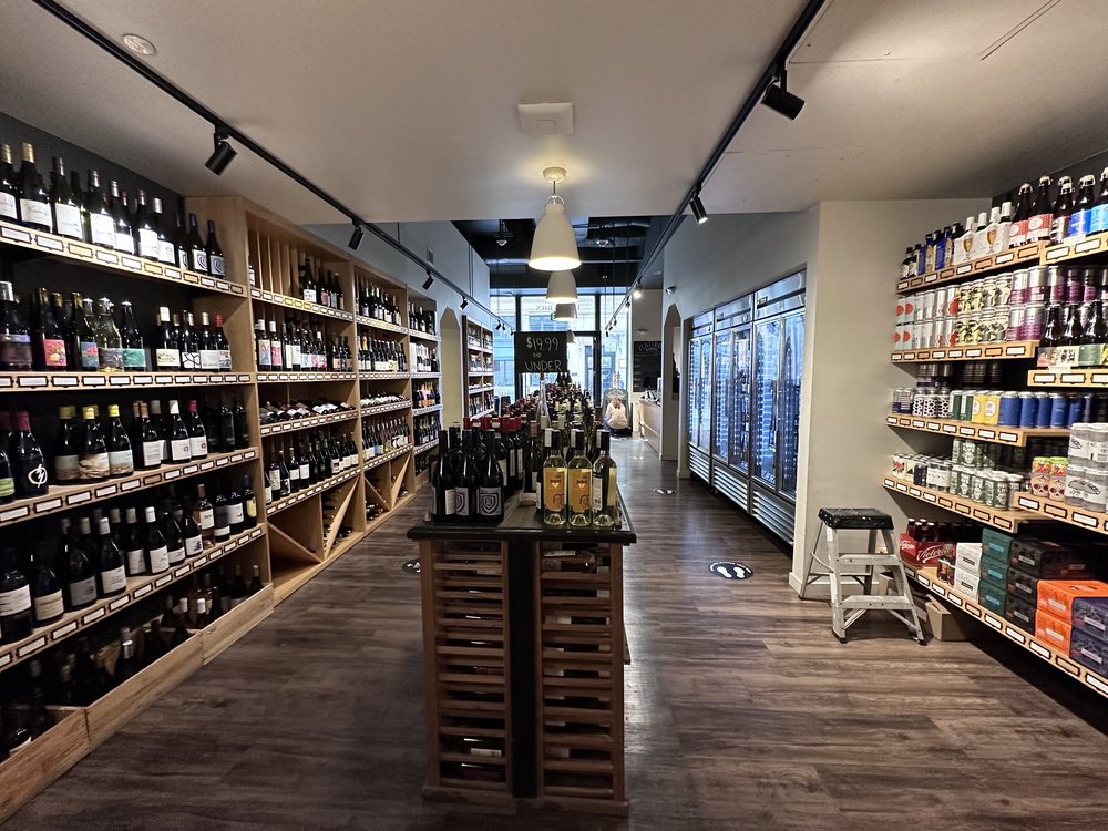 FLATIRON WINES & SPIRITS - Updated November 2025 - 122 Photos & 94 ...
