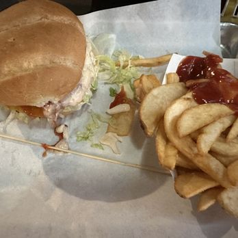 OMG BURGERS & BREW - Updated May 2024 - 270 Photos & 316 Reviews - 241 ...