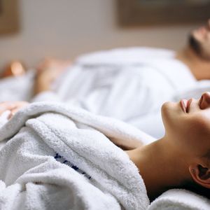 FANS HEAD SPA - Updated May 2025 - 20 Photos - 160 Traders Boulevard ...