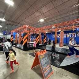 SKY ZONE TRAMPOLINE PARK - Updated August 2025 - 77 Photos & 28 Reviews - 2990 NE Hogan Dr ...