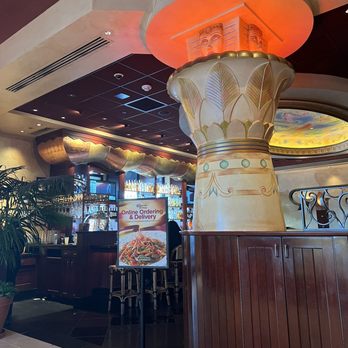 THE CHEESECAKE FACTORY - Updated March 2025 - 903 Photos & 552 Reviews ...