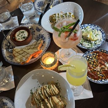 MI LUNA TAPAS RESTAURANT & BAR, Houston, Texas - 888 Westheimer Rd ...