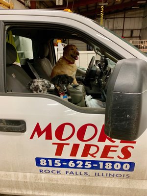 MOORE TIRES - Updated January 2026 - 40 Photos & 25 Reviews - 2400 1st ...
