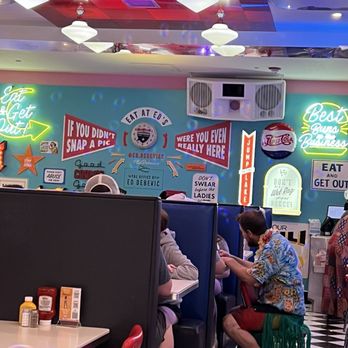 ED DEBEVIC’S - Updated September 2024 - 414 Photos & 277 Reviews - 159 ...