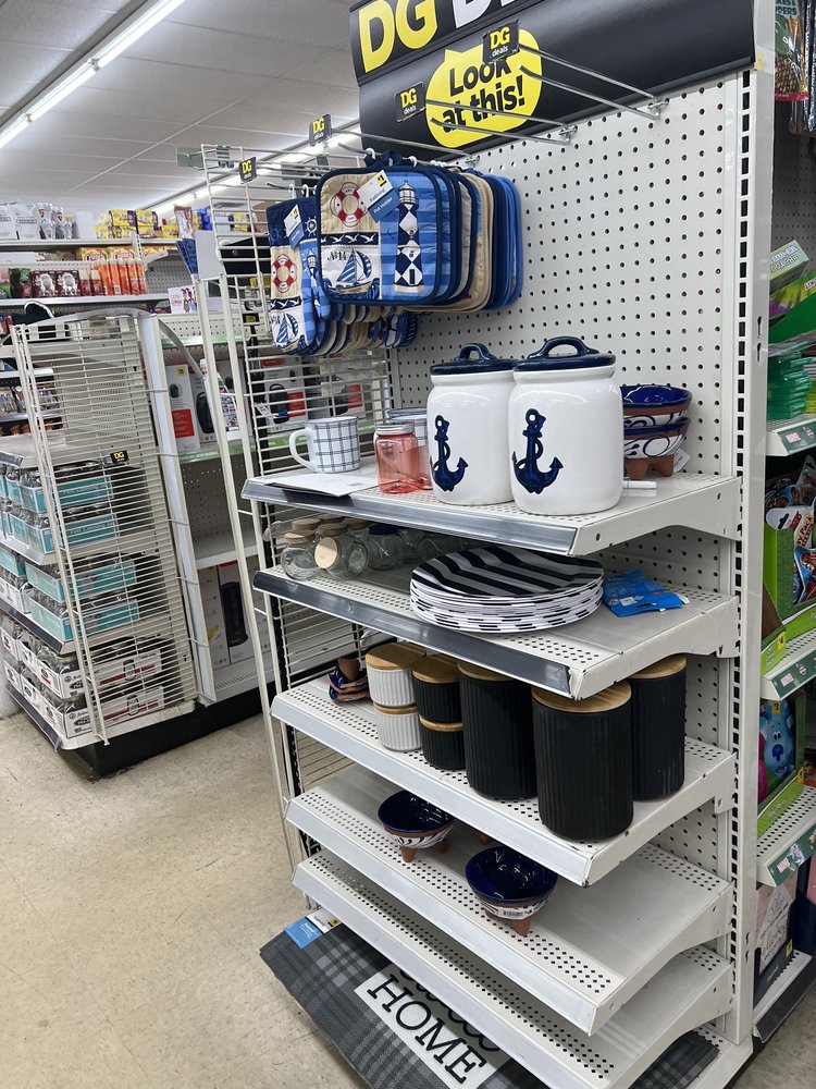 DOLLAR GENERAL - Updated June 2026 - 44 Photos - 1721 Crestwood Blvd ...