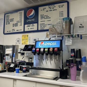 DAMBURGER - Updated November 2025 - 116 Photos & 188 Reviews - 1320 ...