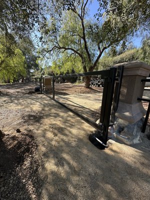 WROUGHT IRON GATES - Updated January 2026 - 569 Photos & 76 Reviews ...