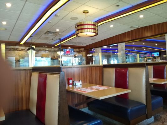 NAUTILUS DINER - 198 Photos & 196 Reviews - 5523 Merrick Rd, Massapequa ...
