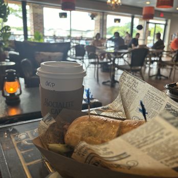 SOCIALITE CAFE - Updated October 2025 - 43 Photos & 27 Reviews - 4011 ...