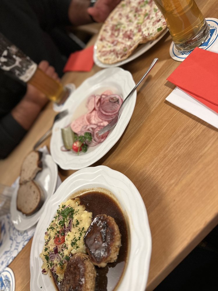 KÖNIGLICHER HIRSCHGARTEN - Updated January 2026 - 223 Photos & 228 ...