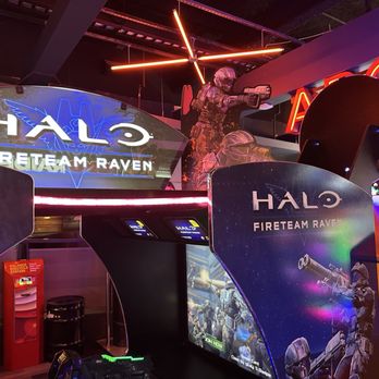 BOWLERO SOUTH SEATTLE - Updated December 2025 - 142 Photos & 171 ...