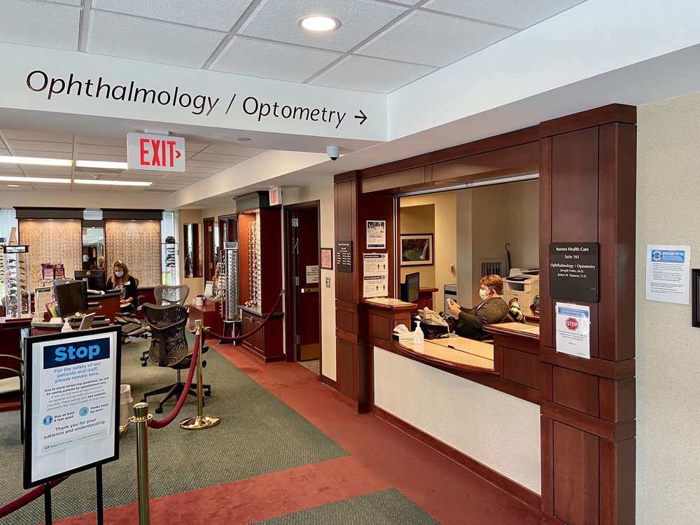 AURORA VISION CENTER - Updated June 2024 - 5300 Memorial Dr, Two Rivers ...