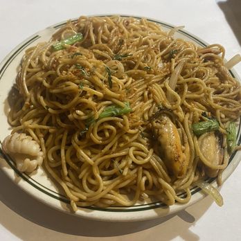 CRAWFISH NOODLE & GRILL - Updated October 2025 - 430 Photos & 493 ...
