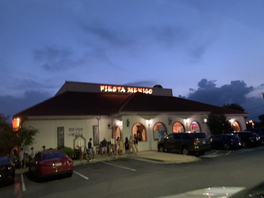 FIESTA MEXICO - Updated July 2025 - 240 Photos & 321 Reviews - 3957 ...