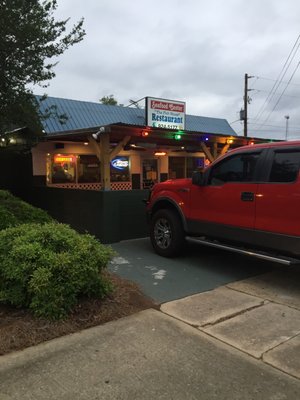 THE FISH HOUSE - Updated October 2025 - 17 Photos & 39 Reviews - 224 N ...