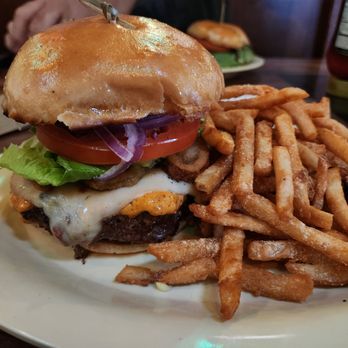 JOSHUA TREE SALOON - Updated April 2024 - 864 Photos & 1286 Reviews ...