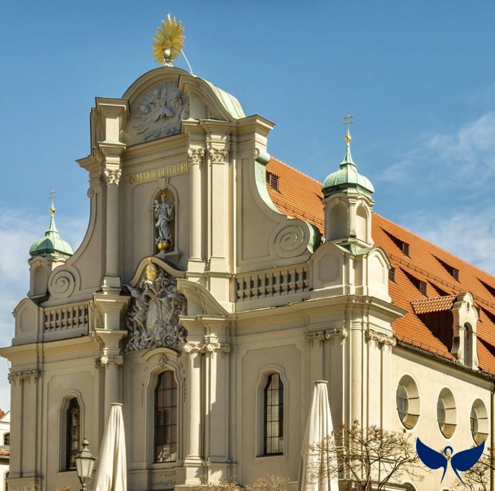 HEILIG GEIST KIRCHE - 54 Photos & 13 Reviews - Prälat-Miller-Weg 3 ...