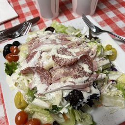 CAPRI DELI - Updated December 2025 - 954 Photos & 1155 Reviews - 713 E ...