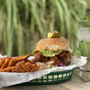 DUKES BBQ - 32 Photos & 85 Reviews - Barbeque - 331 Folly Rd ...