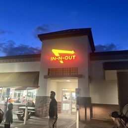 IN-N-OUT BURGER - Updated July 2025 - 413 Photos & 391 Reviews - 7467 ...