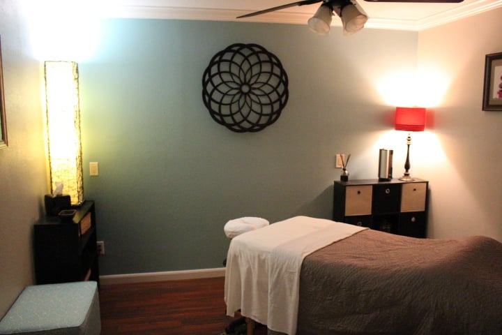 EMPOWERING TOUCH - Updated January 2026 - 18 Reviews - 26411 Oakridge Dr, The Woodlands, Texas ...