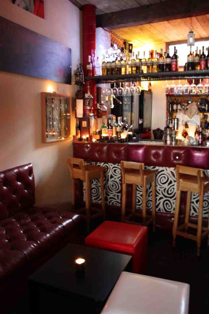 THE CLUB 98 - 11 Photos - Via di Monteverde 98, Roma, Italy - Wine Bars ...