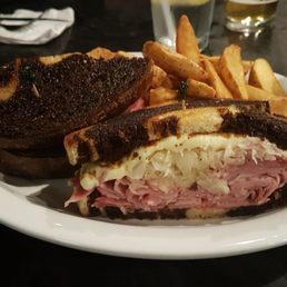 WINDSOR PENALTY BOX - Updated December 2025 - 29 Photos & 64 Reviews ...