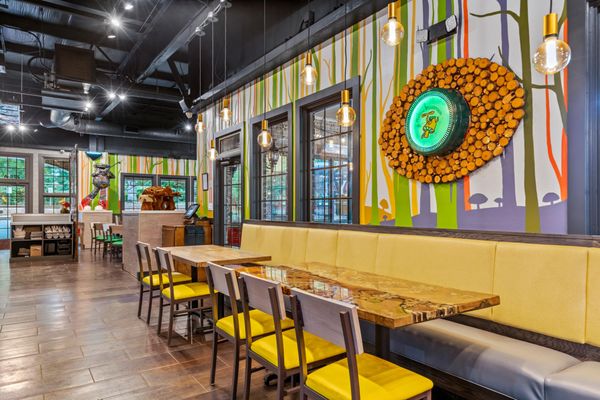 MELLOW MUSHROOM PEACHTREE CITY - Updated December 2025 - 136 Photos ...