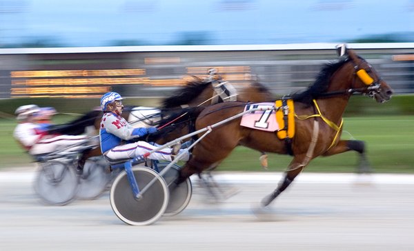 HAWTHORNE RACE COURSE - Updated June 2024 - 19 Photos & 19 Reviews ...