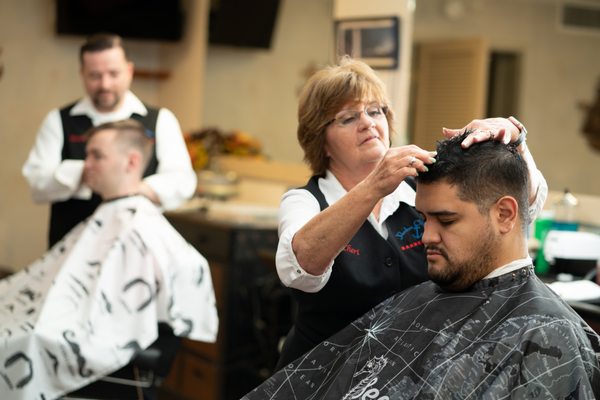 YANKEE CLIPPERS BARBERSHOP - 54 Photos & 42 Reviews - 2803 Wrightsboro ...