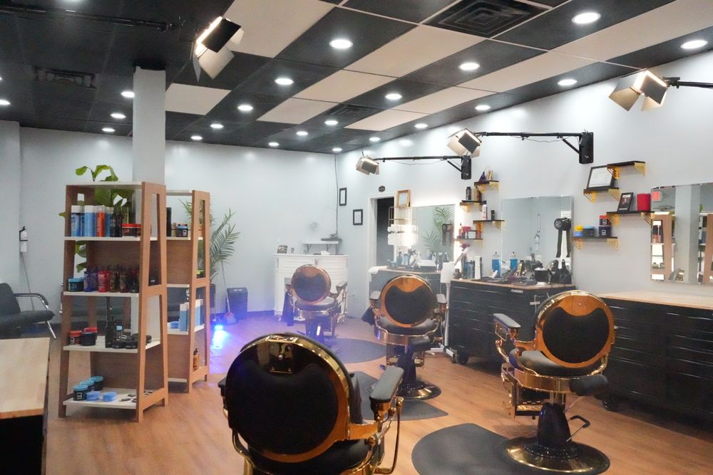 FULL SERVICE BARBER STUDIO - Updated October 2025 - 14 Photos - 630 ...