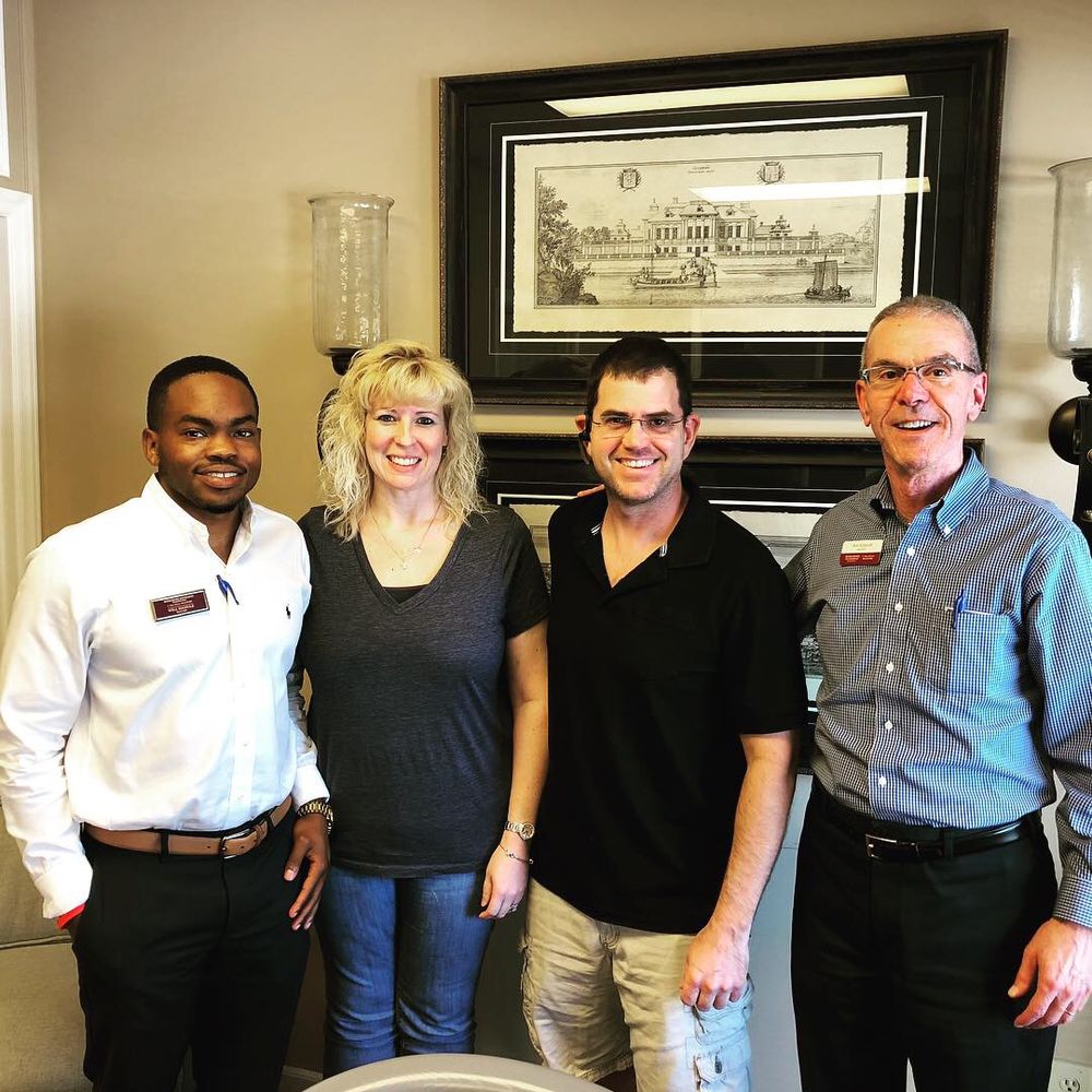 WILLIAM MANGLE REAL ESTATE - Updated August 2025 - 433 SE Main St ...