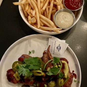 BULLARD TAVERN - Updated July 2025 - 591 Photos & 273 Reviews - 813 SW ...