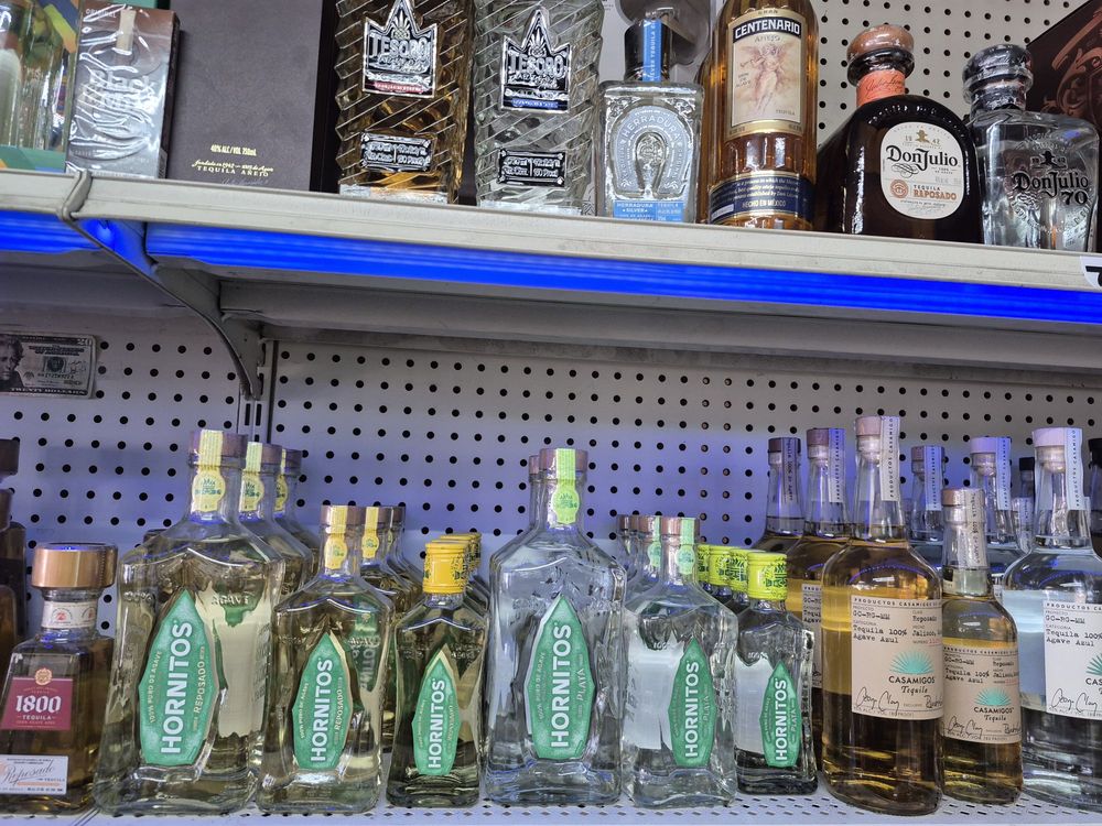 VALENCIA MARKET - Updated September 2025 - 12 Photos - 289 S Gilbert St ...