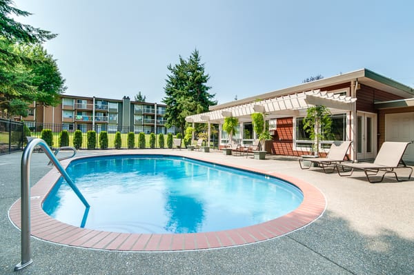 SOUNDVIEW APARTMENT HOMES - Updated December 2024 - 27 Photos - 28425 ...