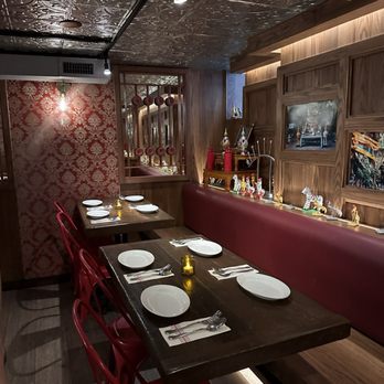 PRANAKHON THAI RESTAURANT - Updated July 2024 - 1751 Photos & 455 ...