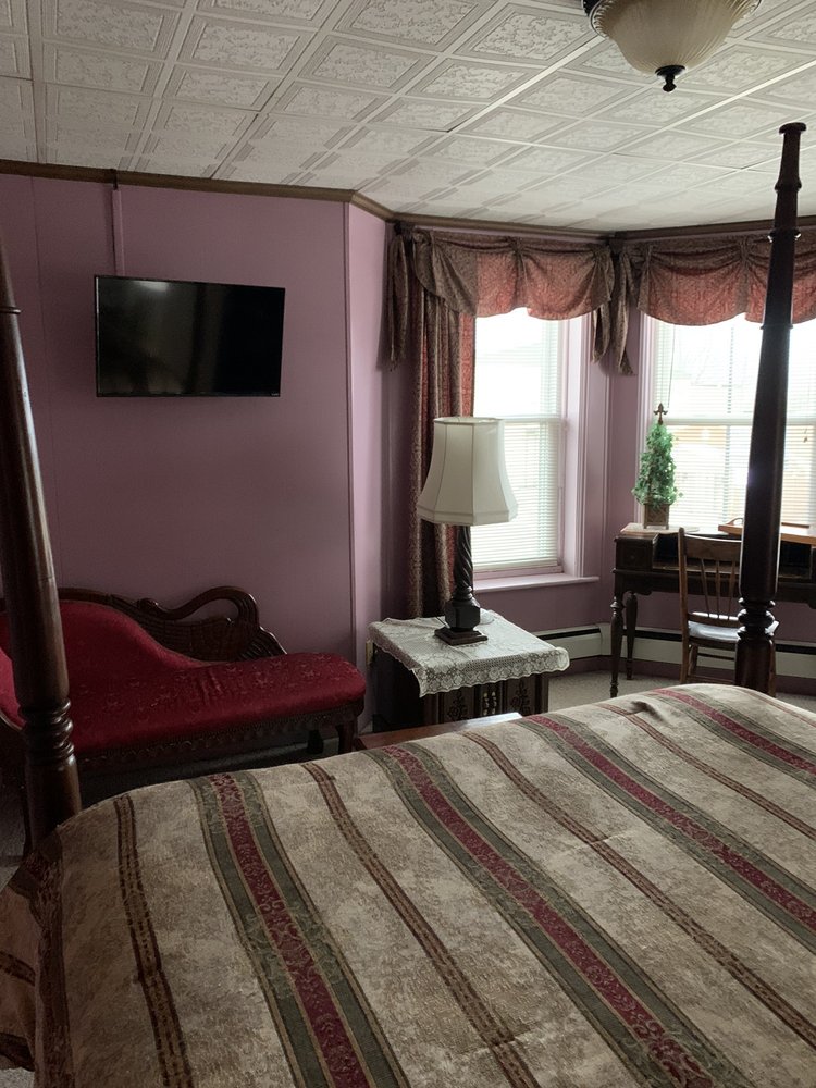 HOTEL STEBBINS - Updated June 2025 - 18 Photos & 28 Reviews - 201 ...