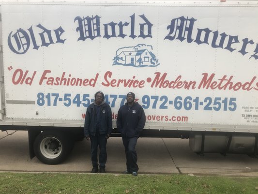 OLDE WORLD MOVERS - 43 Photos & 66 Reviews - 909 Heather Dr, Euless ...